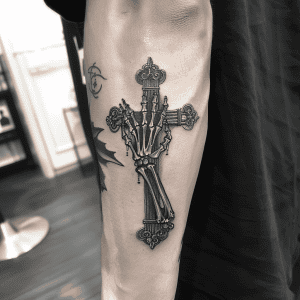 23 Skeleton Hand Tattoo Designs and Ideas (For Men and Women)